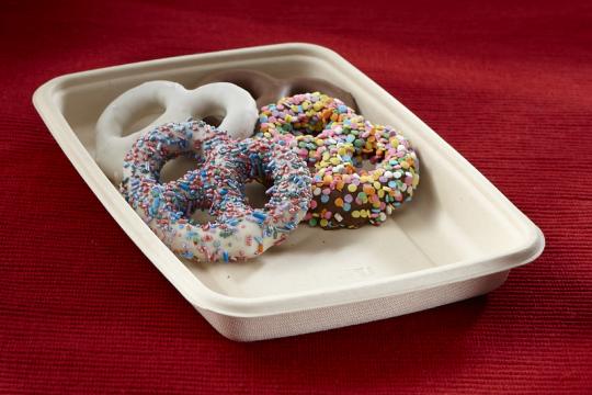 Pulp Plus® 20 oz. Rectangle Container | Sabert